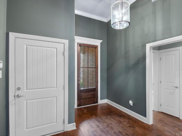 9 Bishop Place