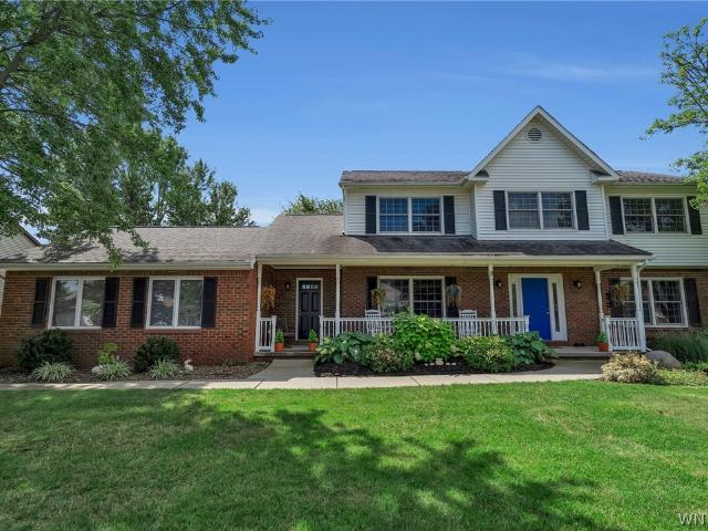9 Black Spruce Court