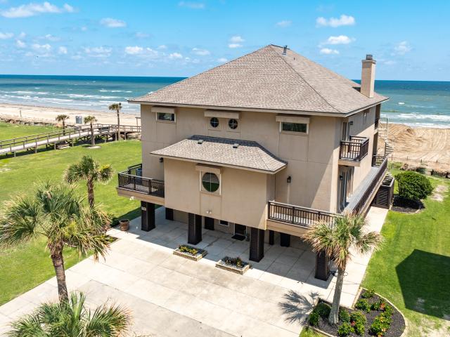 9 Blue Heron Drive