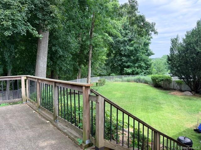 9 Bowman Lane