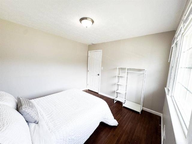 10 BR in Atlanta