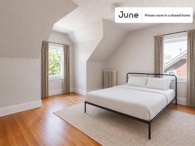 9 BR in Boston
