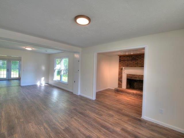 9 bradley ln