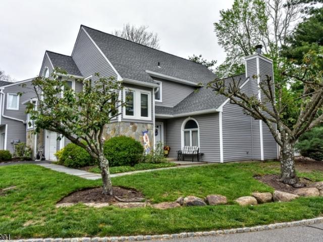 9 Braemar Dr