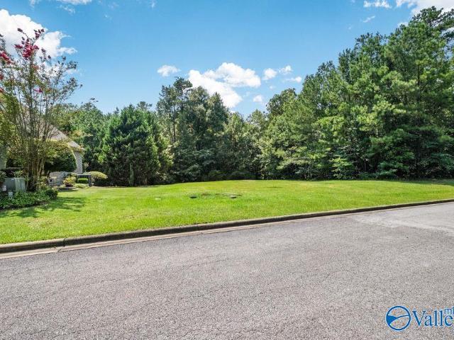9 Bridle Ridge Road