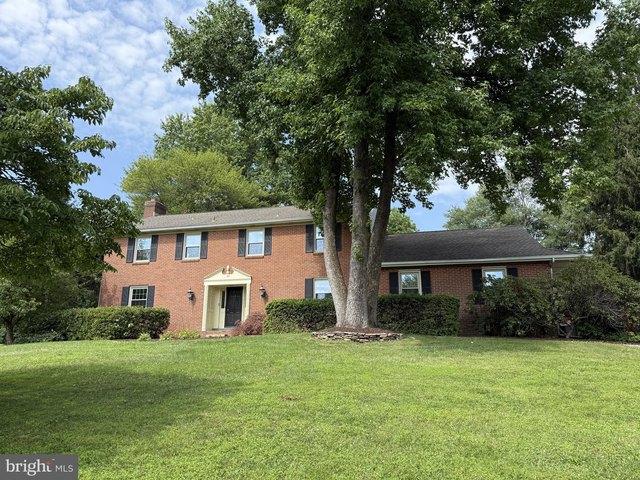 9 Bridleshire Rd, Newark, DE 19711