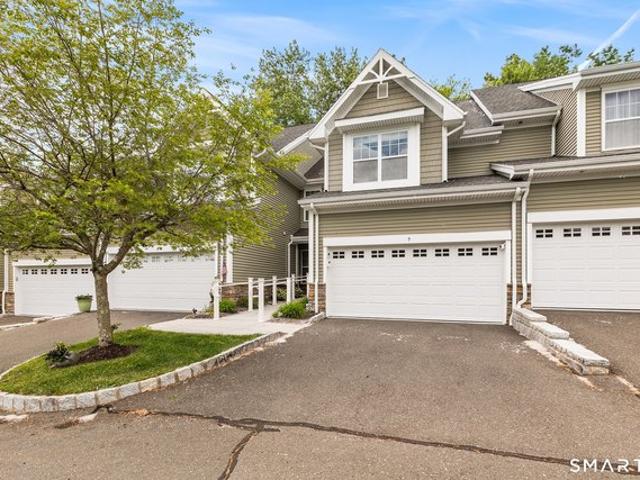 9 Bristol Ter Unit 9, Danbury, CT 06810