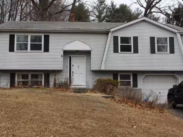 9 Bromley Ct, Hamden, CT 06514 MLS 24077517