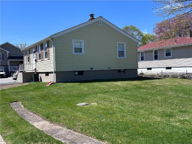9 Custer Avenue