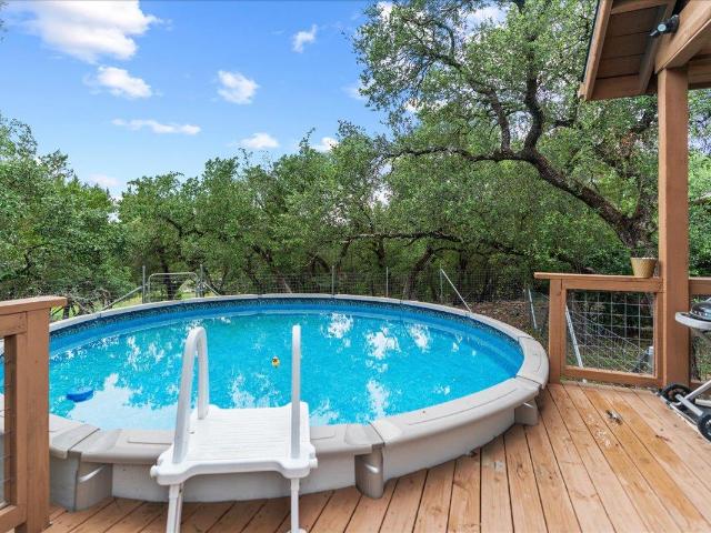 9 Caliche Ct