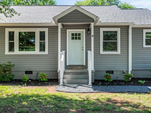 9 Callahan Ave, Greenville, SC 29617 | MLS #1589 | Compass