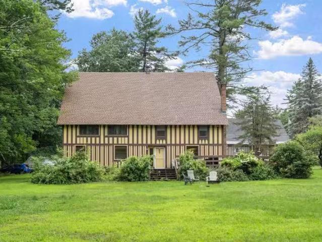 9 Carriage Road, Moultonborough, NH 03254 657288976