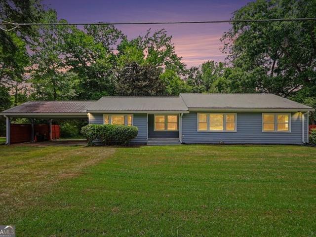 9 Carroll Rd, Moreland, GA 30259