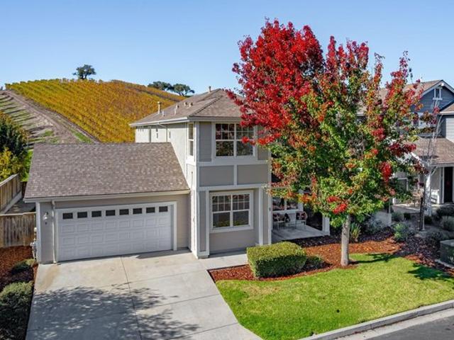 9 Chamiso Dr, Los Alamos, CA 93440