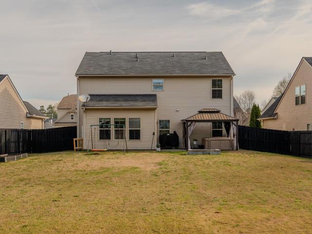 9 Chapel Hill Lane