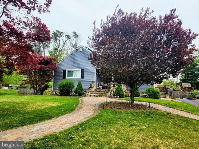 9 Charles Ave, Blackwood, NJ 08012 | MLS #NJCD2115 | Compass