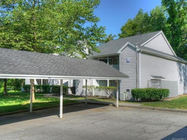 9 Chase Oak Ct #4, Groton, CT 06340