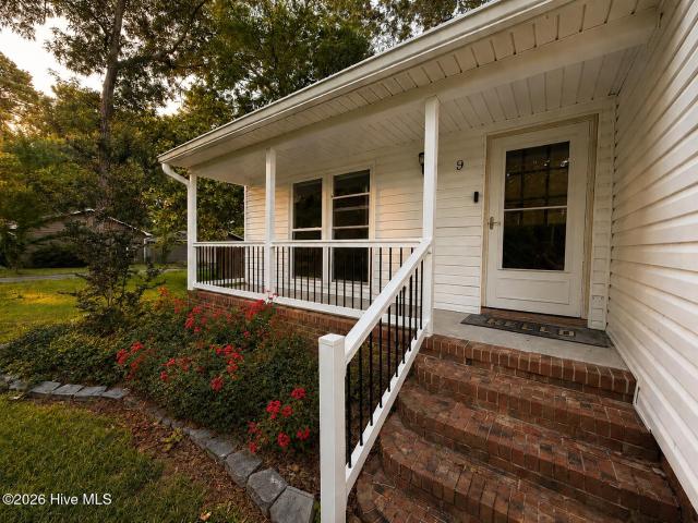 9 Cherokee Drive
