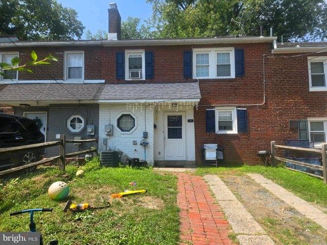 9 Clayton Ct, Wilmington, DE 19809