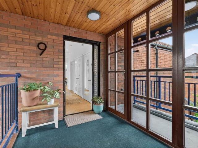 9 Cleaver Court, Belfast, BT9 5LX