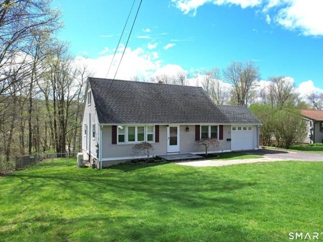 9 Colony Dr, Winchester, CT 06098