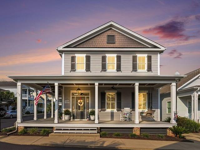 9 Congress St, Clayton, NC 27527