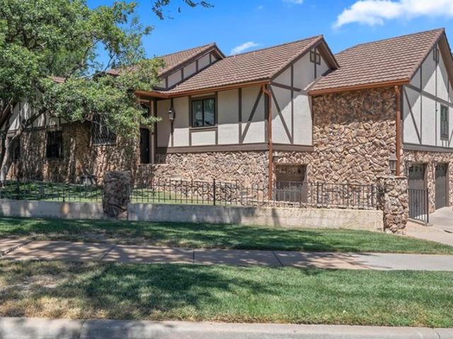 9 Country Club Dr, Amarillo, TX 79124