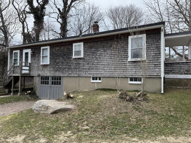 9 Cricket Ln, Woods Hole, MA 02543 | MLS #22601