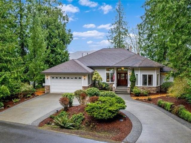 9 Doe Ct, Bellingham, WA 98229