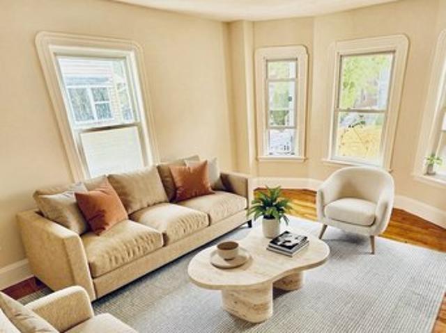 9 Don St, Boston, MA 02124