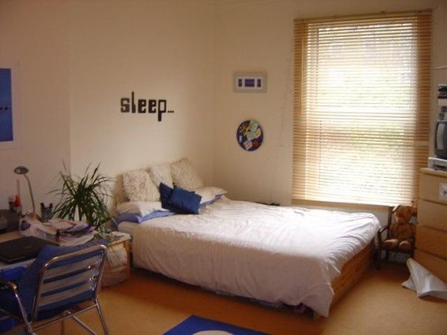 9 Double Bed Villa.Located Near James Bailie Halls Conv for Univ