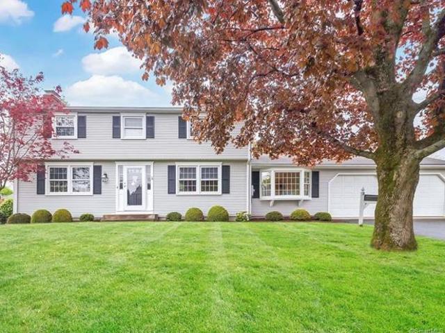 9 Drummond Rd, Enfield, CT 06082