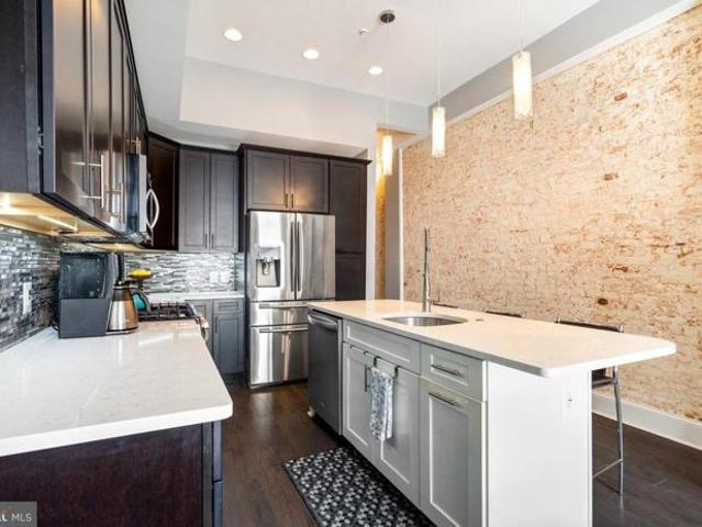 9 E 2nd St #1B, Frederick, MD 21701