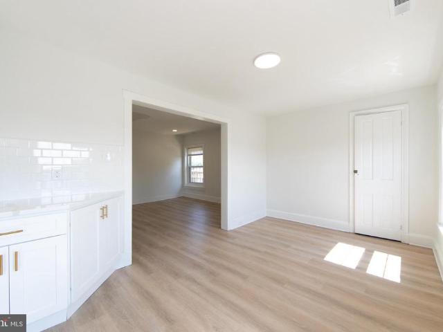 9 E Holly Avenue # APT 5