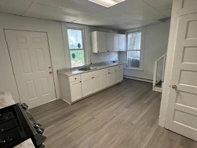 9 E Main St # 9