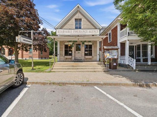 9 E Main St, Warner, NH 03278