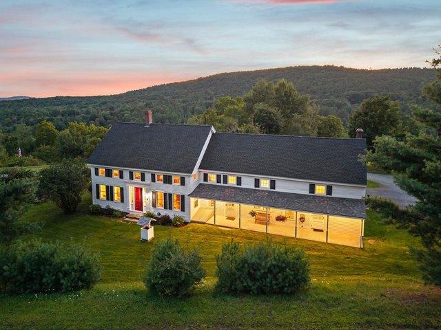 9 Eagle Rdg, Lebanon, NH 03766