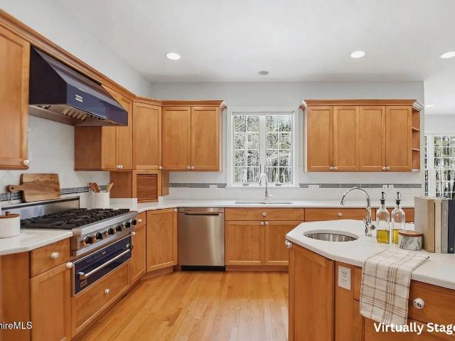 9 Eastbrook Ln, Pittsfield, MA 01201 | MLS #249346