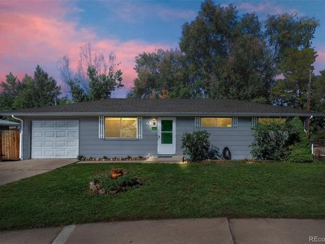 9 Elizabeth Ct, Longmont, CO 80501