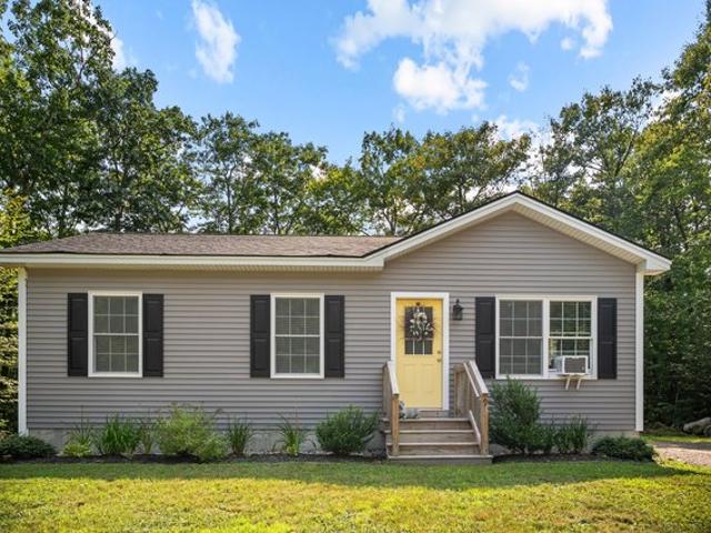 9 Escott Way, Naples, ME 04055