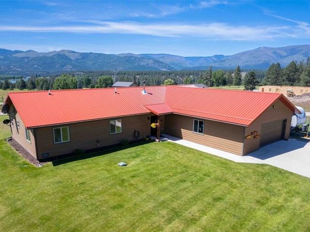 9 Fairway Ct, Plains, MT 59859