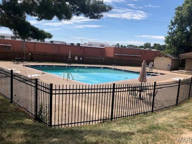 9 Fairways Cir, Unit A, St. Charles, MO 63303 | MLS #26023 | Compass