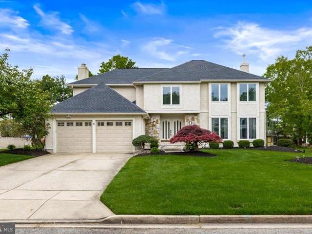 9 Fairhaven Ct, Cherry Hill, NJ 08003