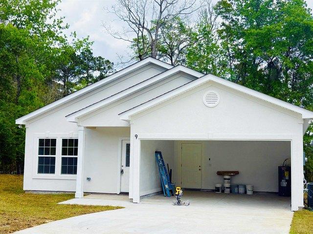 9 Falls Ln, Havana, FL 32333