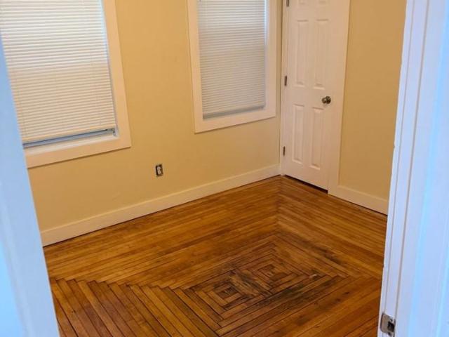 9 Fifth St. In Lowell 2 Bedroom Apartment for Rent at 9 5th St, Lowell, MA 01850 Centralville