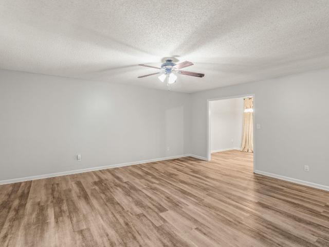 9 Flourite Court
