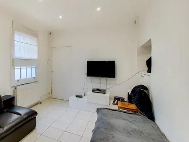 9 Foliot Street, London, W12 0BQ, United Kingdom | 1 bed apartment for rent #140655042 | Rentberry