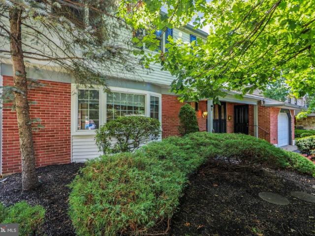 9 Forest Hill Drive