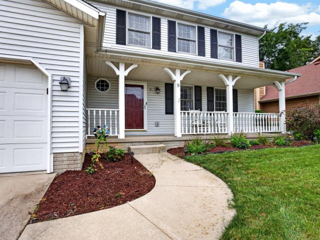 9 Fountain Lake Court
