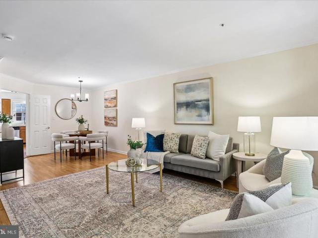 9 Fountain Valley Court